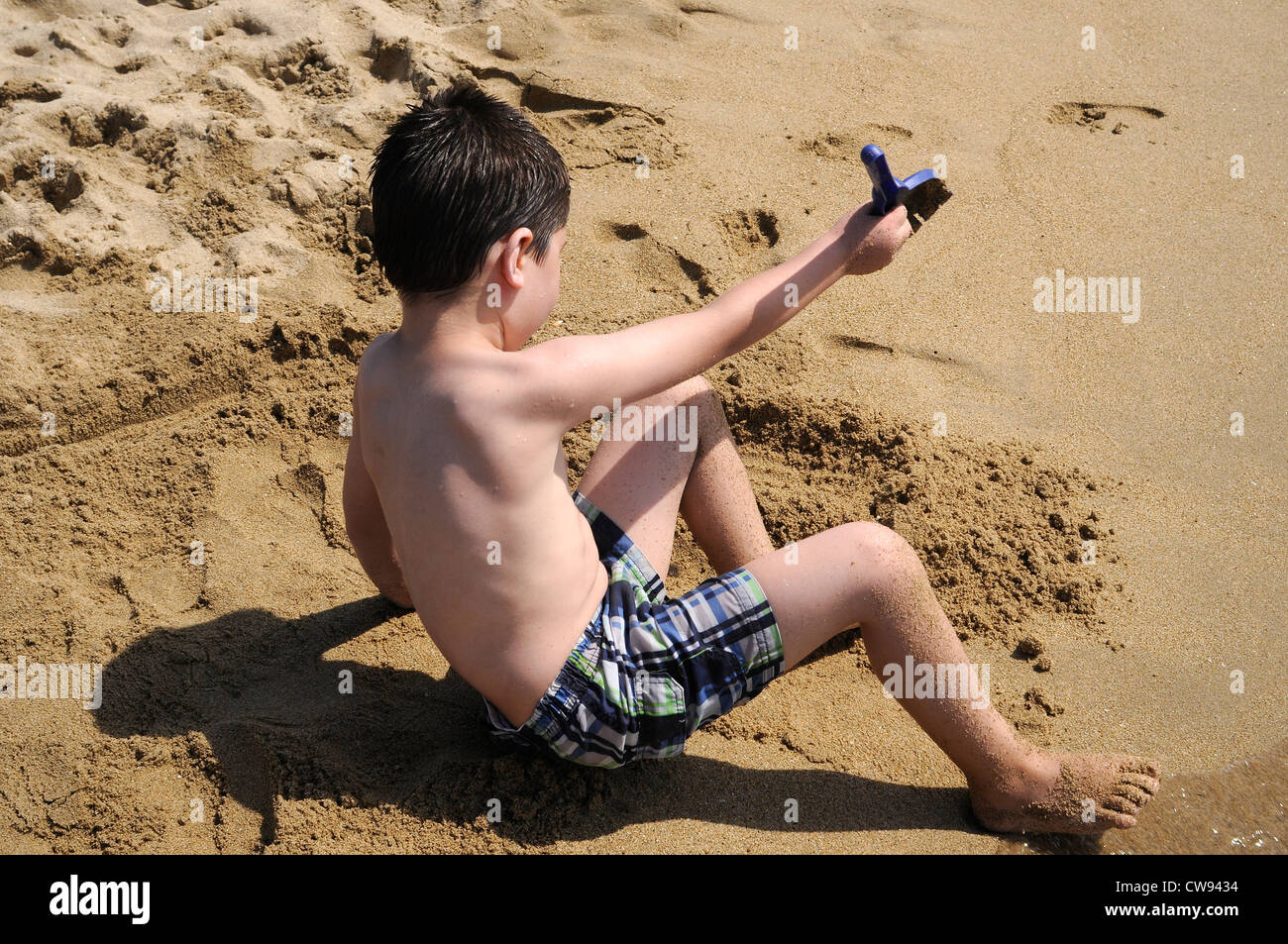 Kid on the seaside High Resolution Stock Photography and Images - Alamy