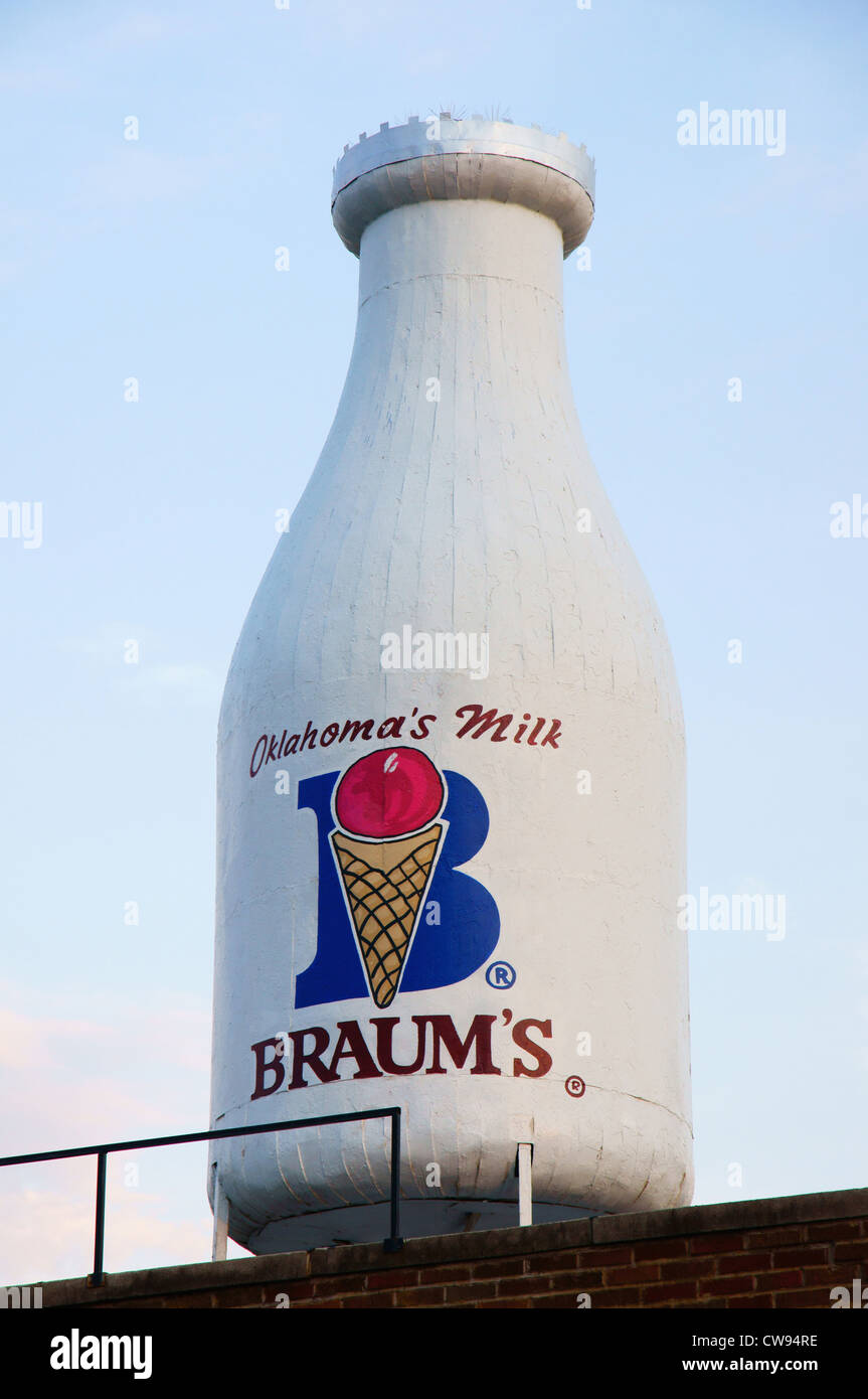 Braums milk bottle hi-res stock photography and images - Alamy