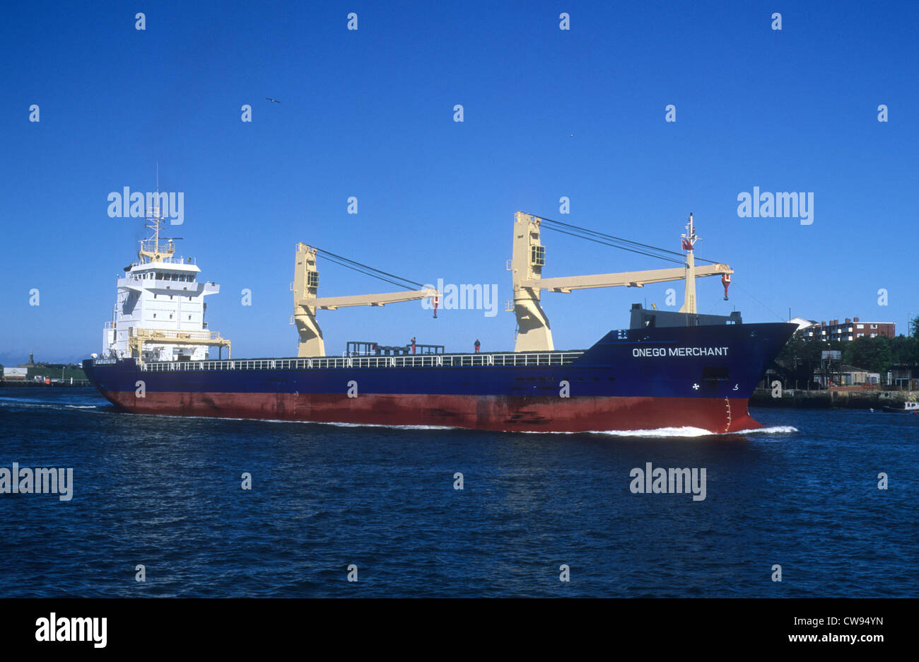 5057tonnes Feederline Company general cargo ship 'Onego Merchant ...