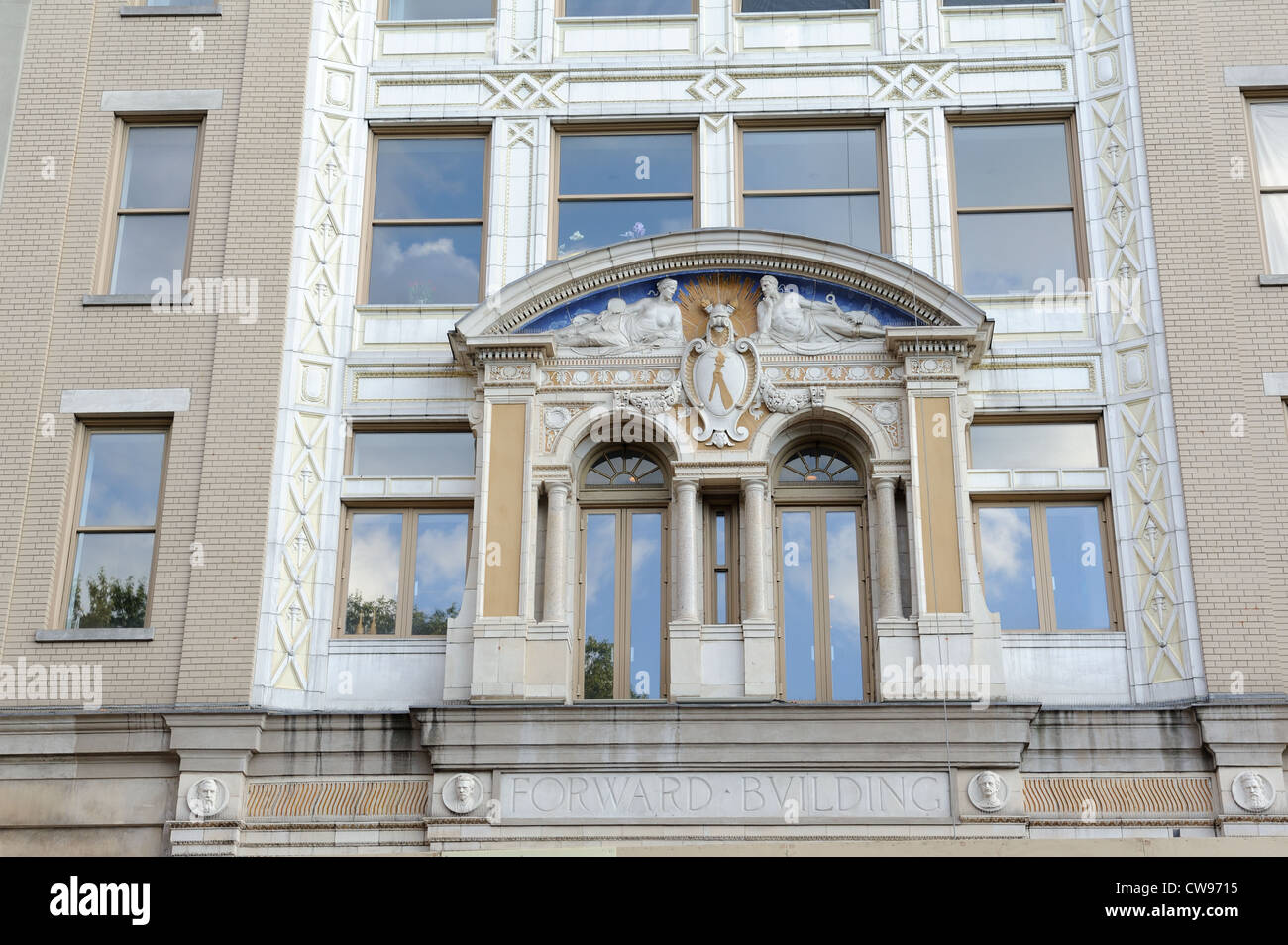 The facade of the Jewish Daily Forward building on the Lower East Side ...