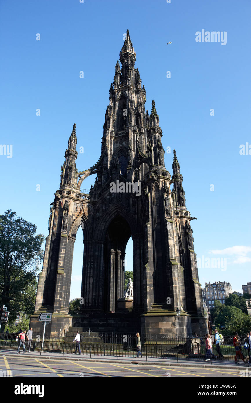 Sir Walter Scott Memorial Edinburgh High Resolution Stock Photography ...
