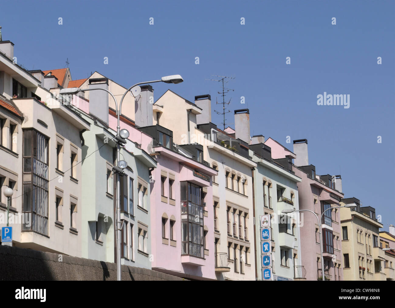 Residential buildings hi-res stock photography and images - Alamy
