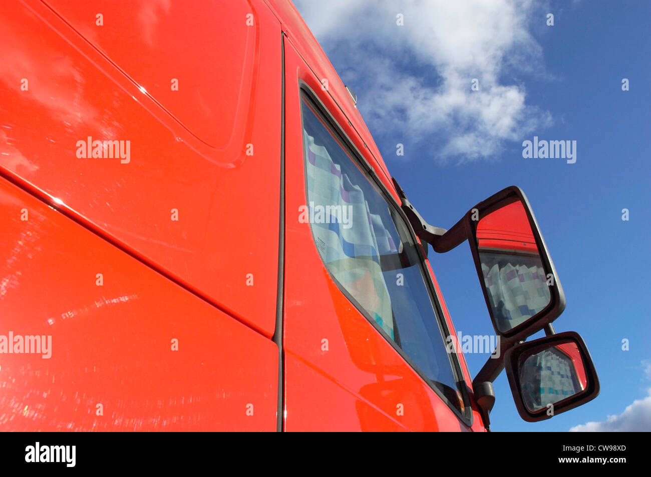 Cabin detail lorry mirror hi-res stock photography and images - Alamy