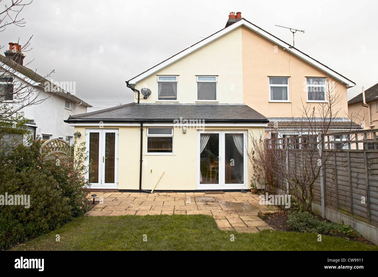 Back of a house hi-res stock photography and images - Alamy