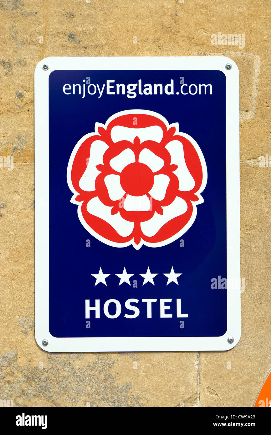 Hostel sign hi-res stock photography and images - Alamy