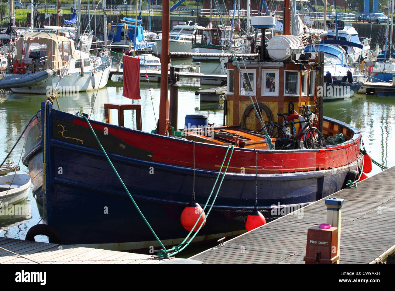 Boat crane preston docks marina hi-res stock photography and images - Alamy