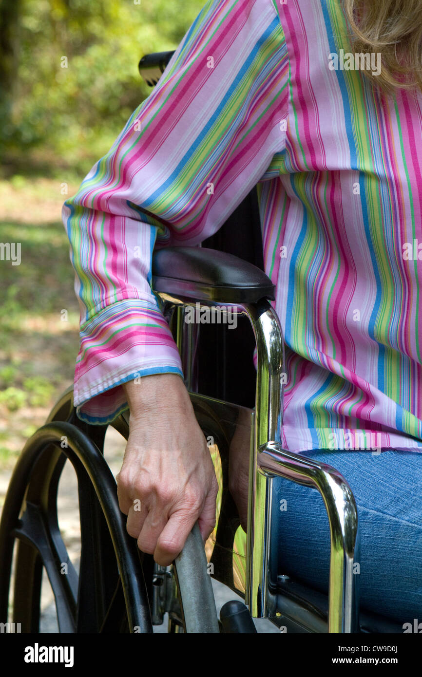 Crippled woman hi-res stock photography and images - Alamy