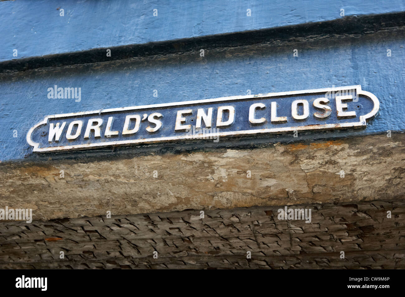 Old closes edinburgh hi-res stock photography and images - Alamy