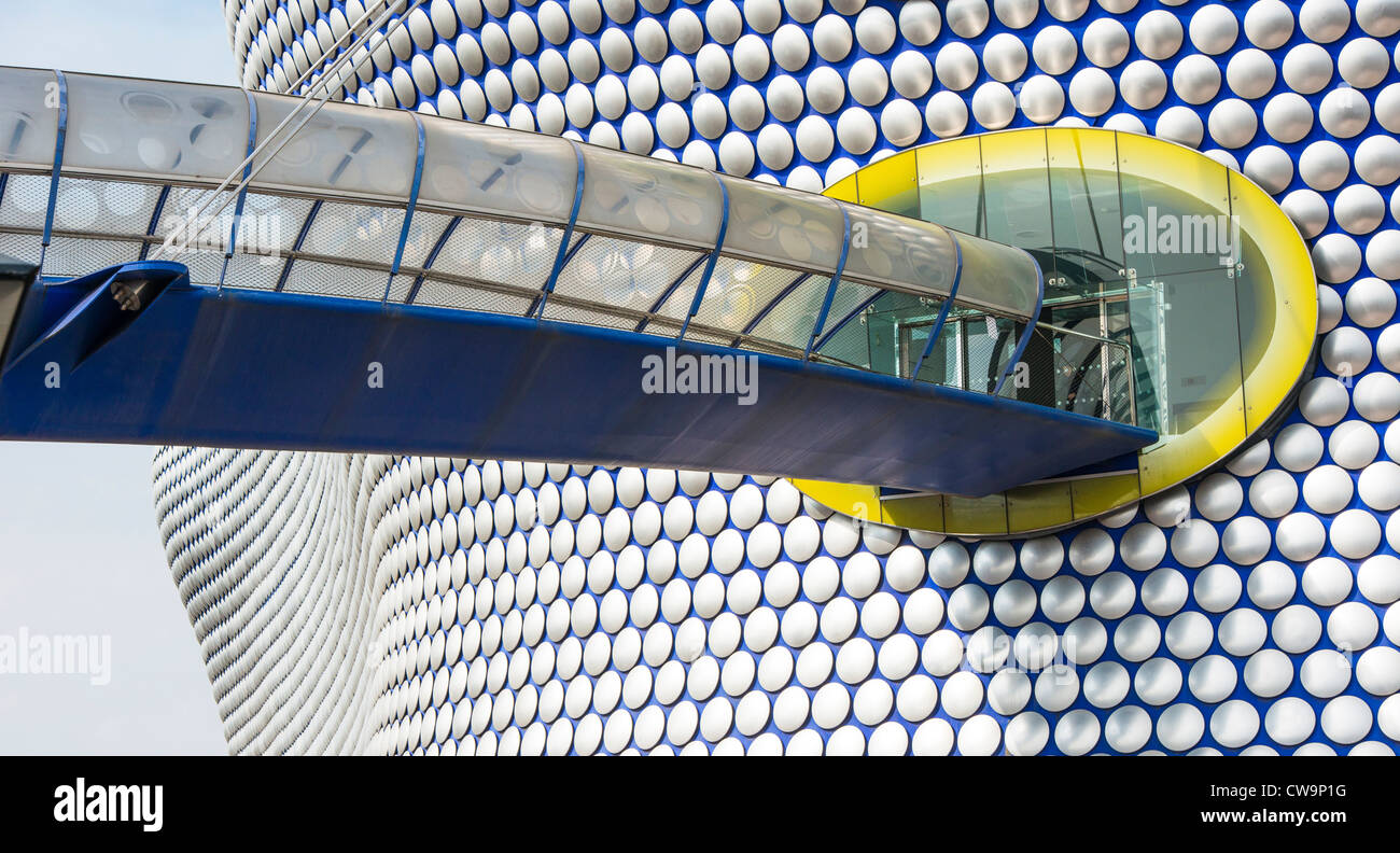 The Selfridges building and bridge, The Bullring shopping centre ...