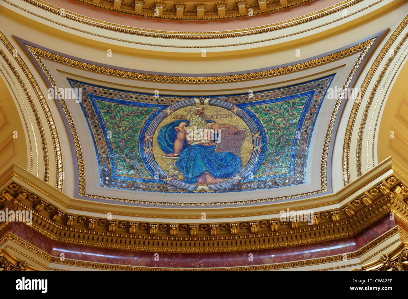 Content governance hi-res stock photography and images - Alamy