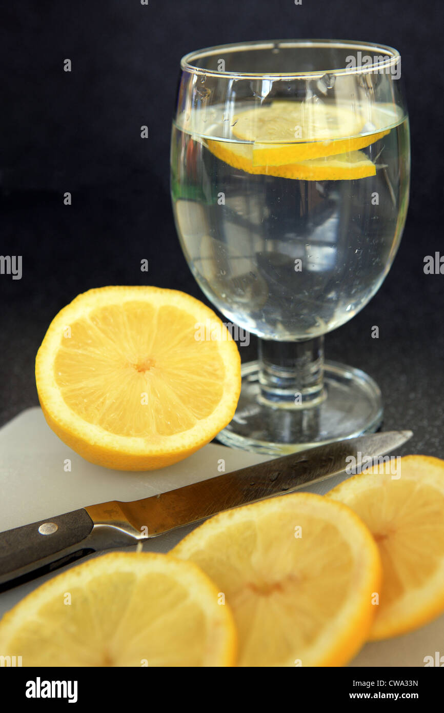 Glass water hi-res stock photography and images - Alamy