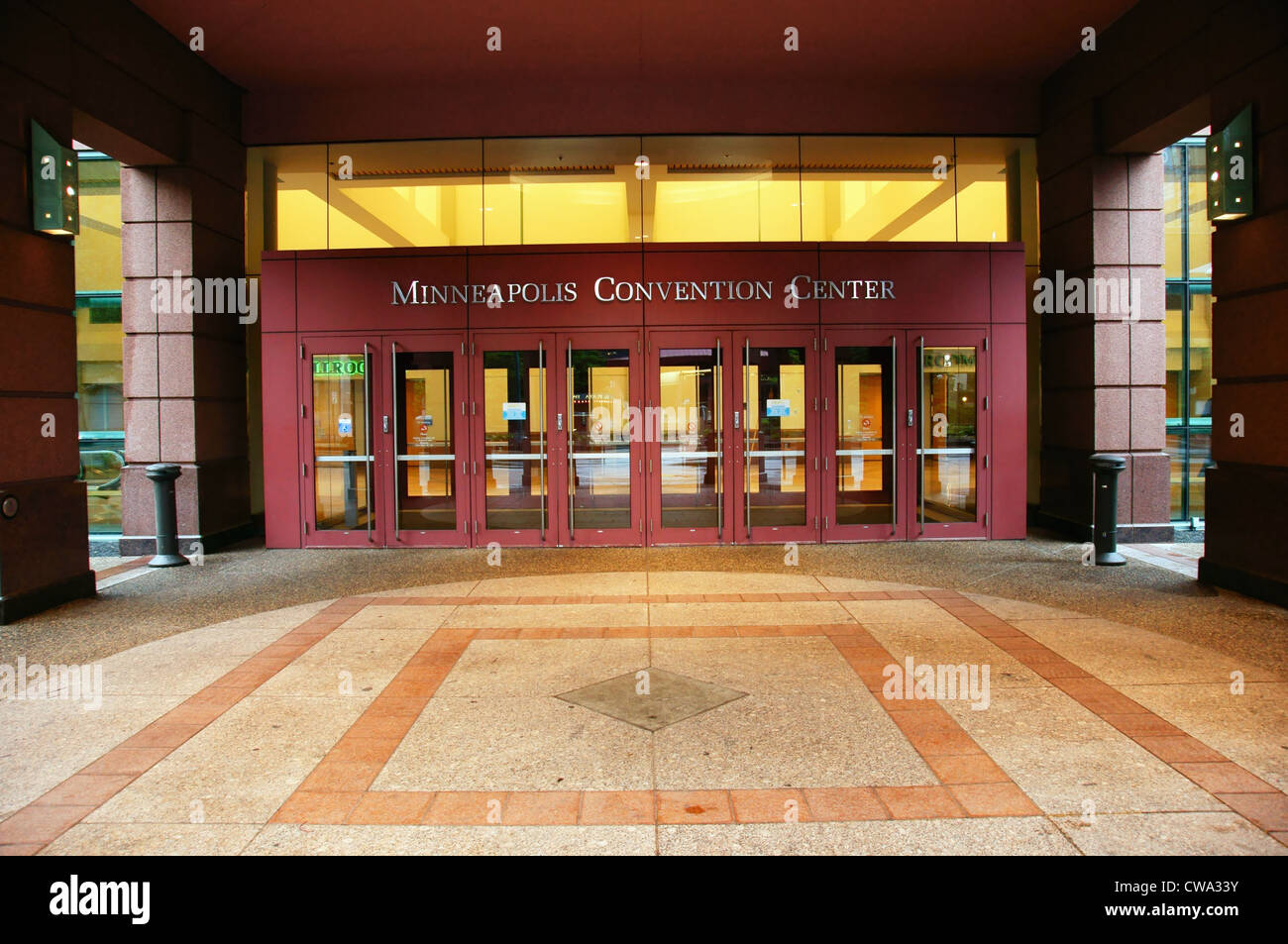 Historical nicollet mall hi-res stock photography and images - Alamy