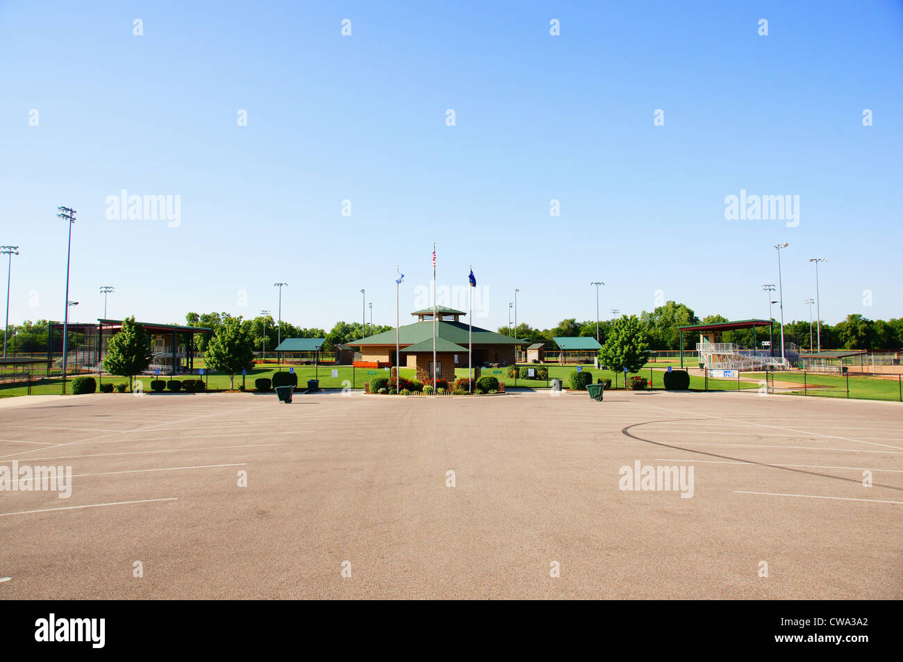 Network agility hi-res stock photography and images - Alamy