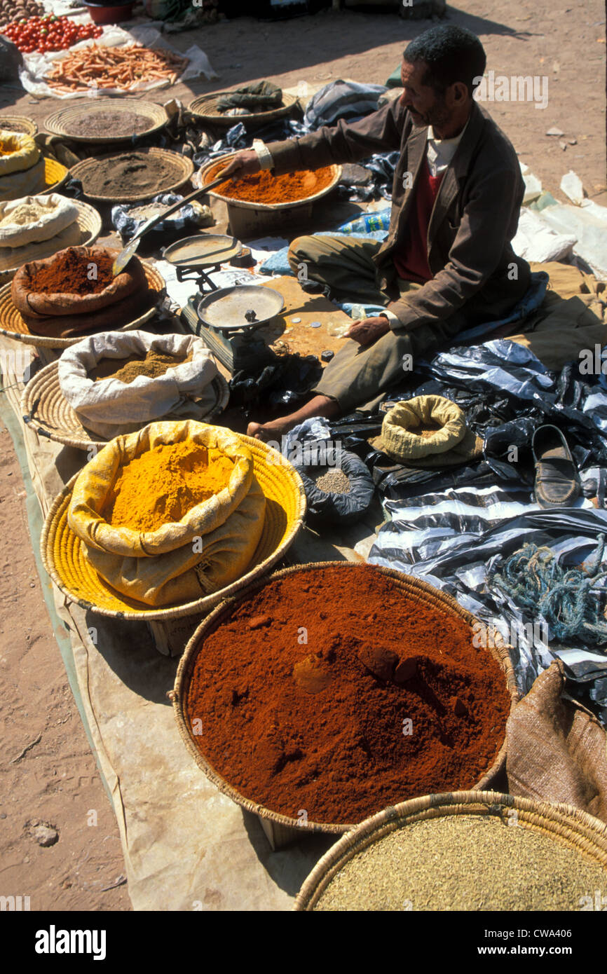 Attarine market hi-res stock photography and images - Alamy