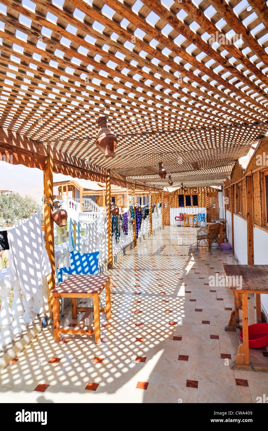 Empty terrace hi-res stock photography and images - Alamy