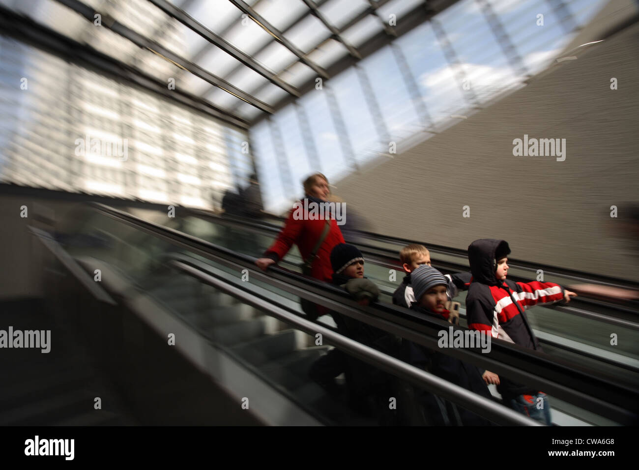 Way down escalator hi-res stock photography and images - Alamy