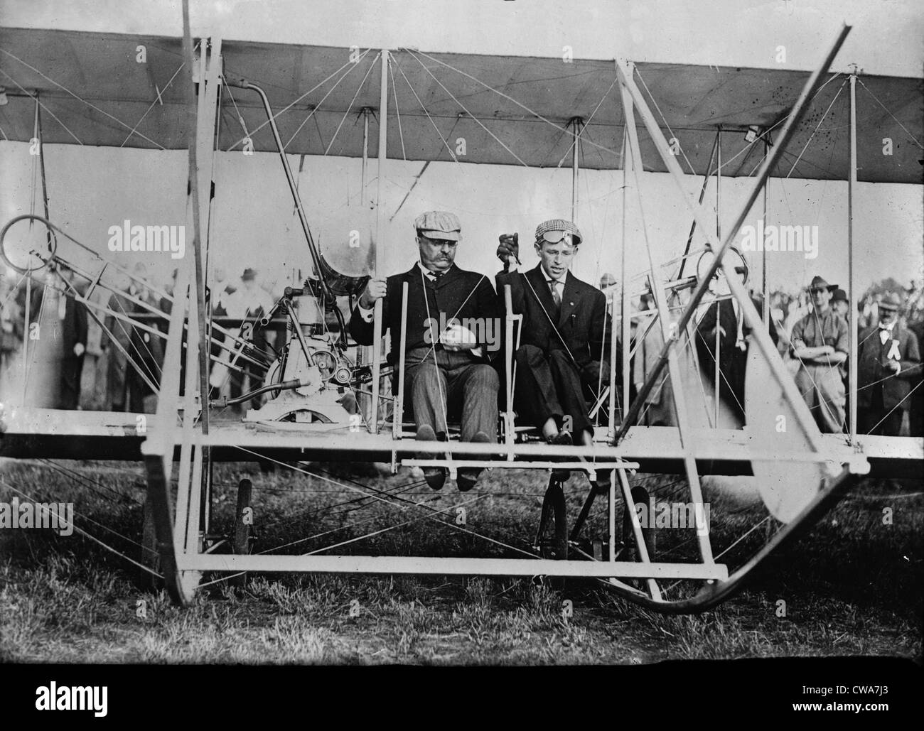 October, 1910, ex-President Roosevelt takes a flight at St. Louis with ...