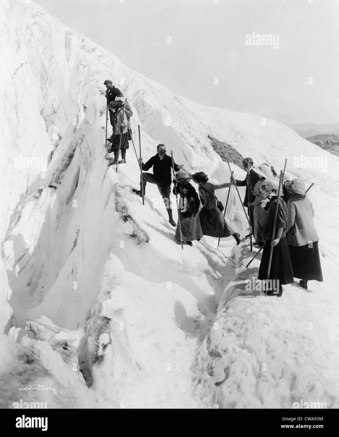 Group of men and women climbing Paradise Glacier in Mt. Rainier ...