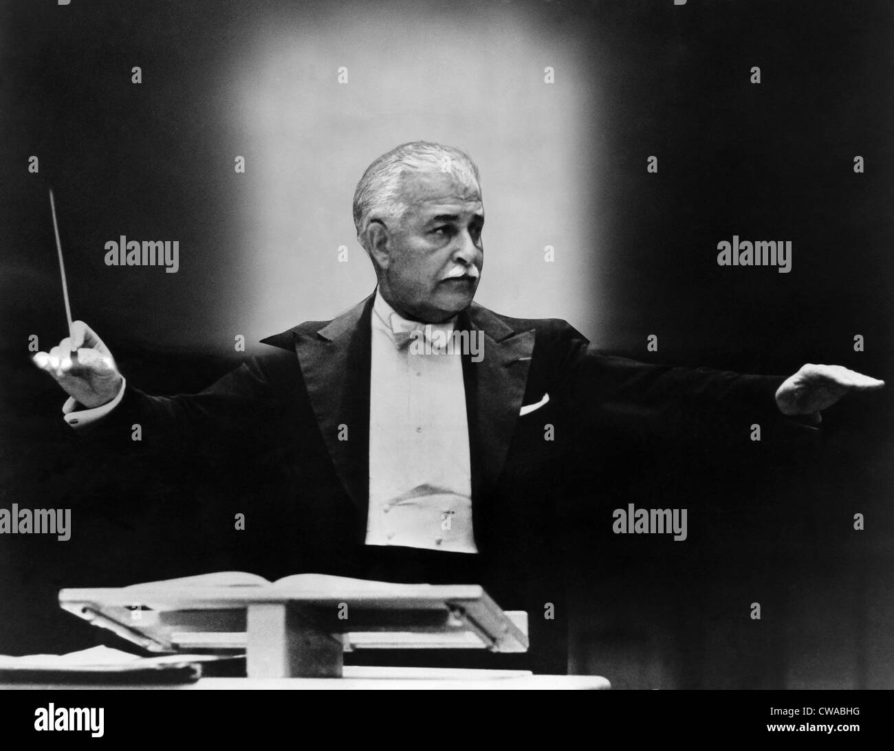 1960s orchestra hi-res stock photography and images - Alamy