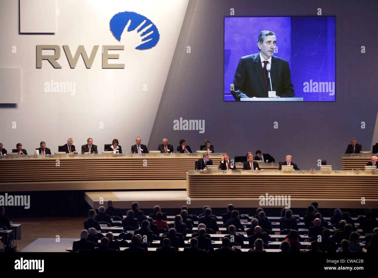 Rwe management hi-res stock photography and images - Alamy