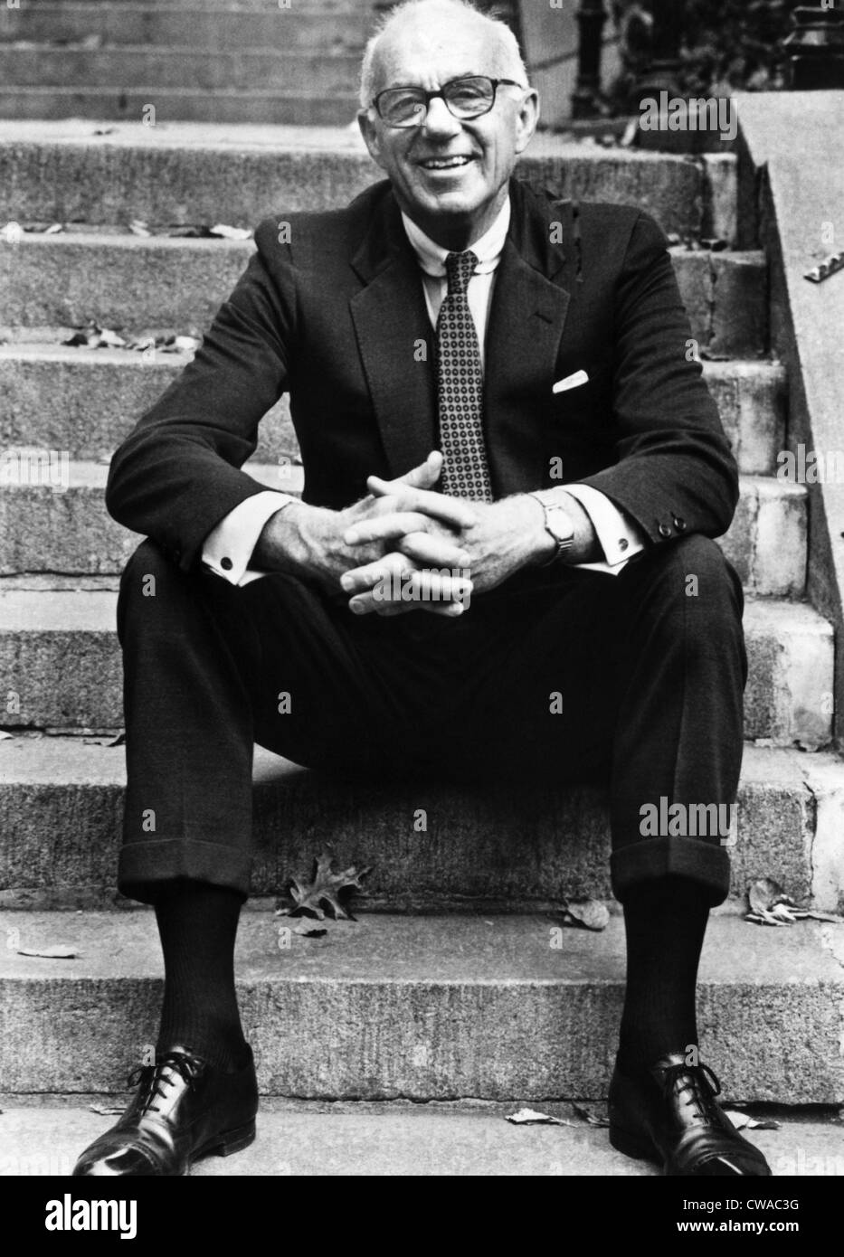 Pediatrician doctor Black and White Stock Photos & Images - Alamy