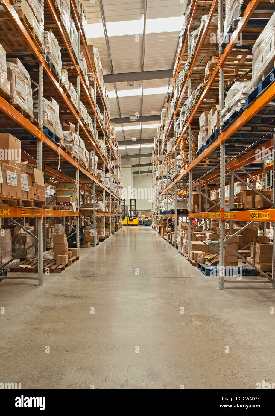 Point of distribution hi-res stock photography and images - Alamy
