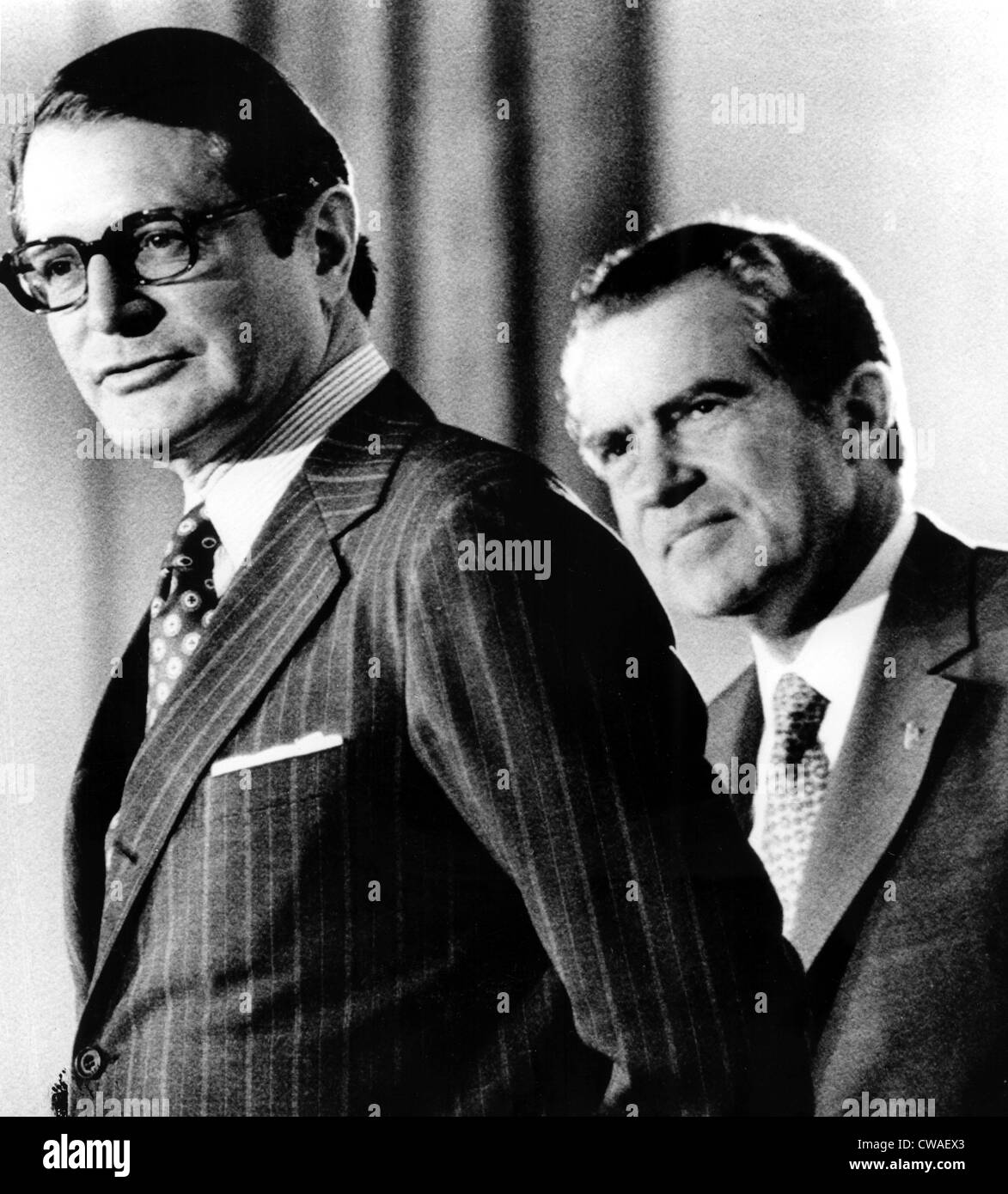 Elliot Richardson takes oath as Attorney General as Richard Nixon ...