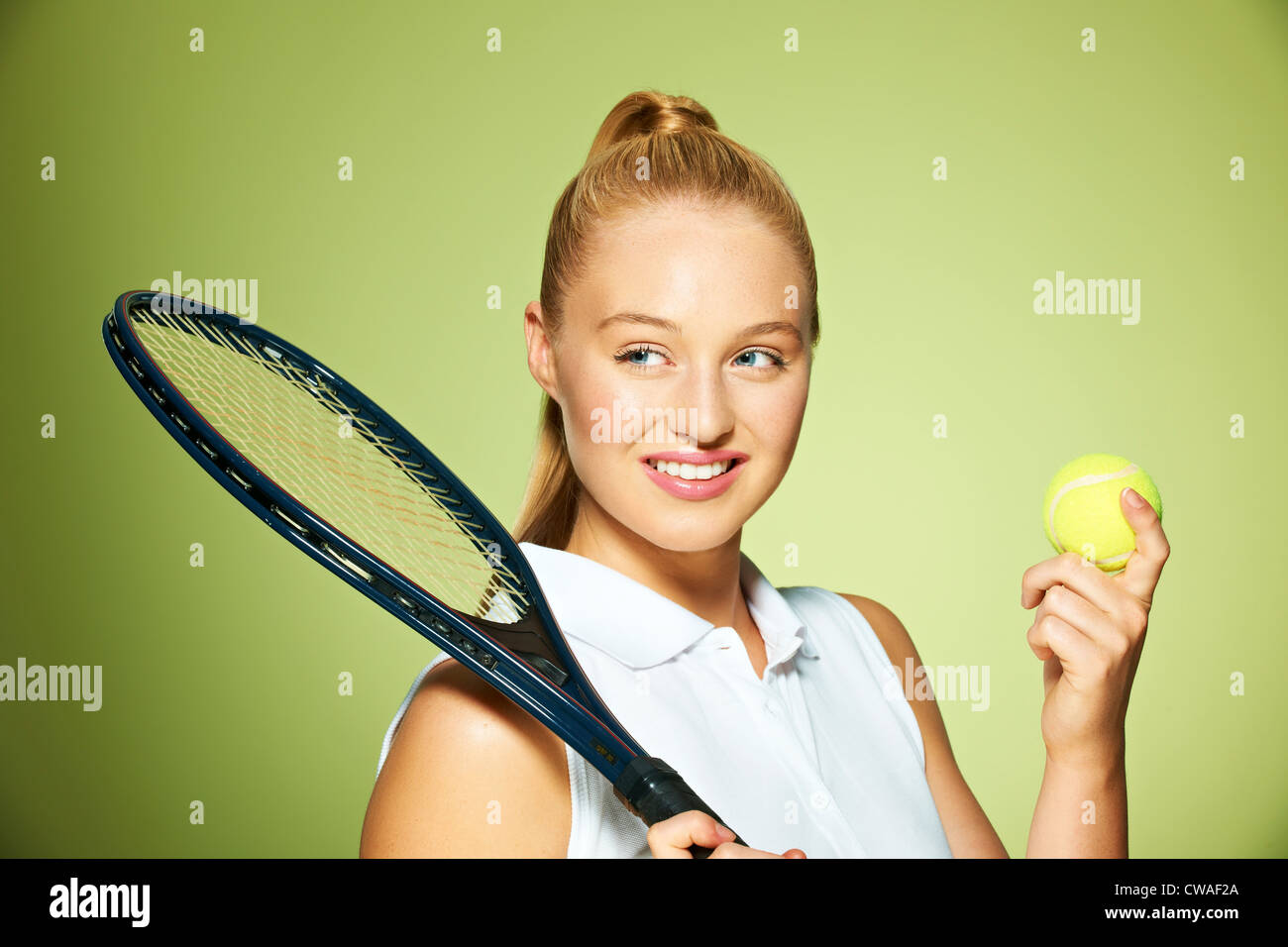 Tennis racket ball studio hi-res stock photography and images - Alamy