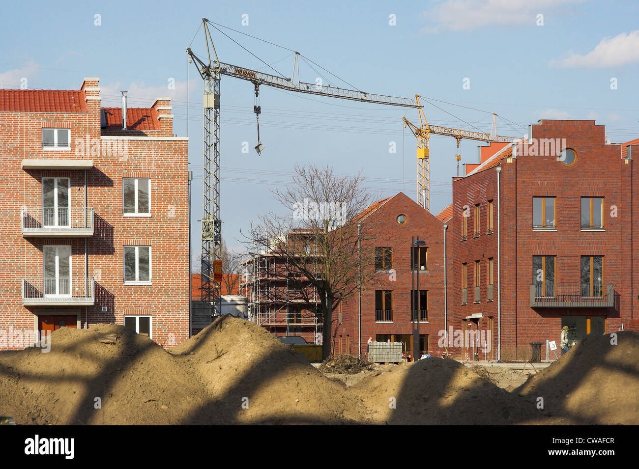 Berlin, development area with row houses Stock Photo - Alamy