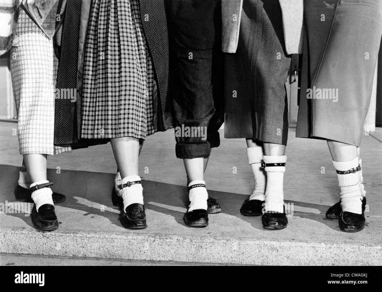 Stockings 1940s High Resolution Stock Photography and Images - Alamy