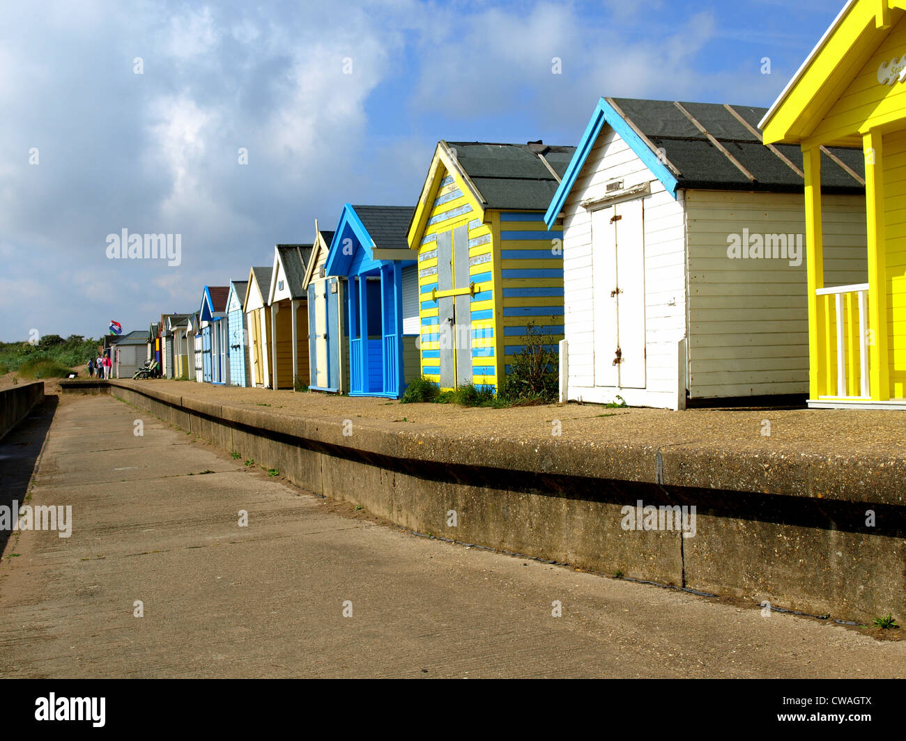Colourful beach Huts at Chapel Point, Chapel-St-Leonards, Lincolnshire ...