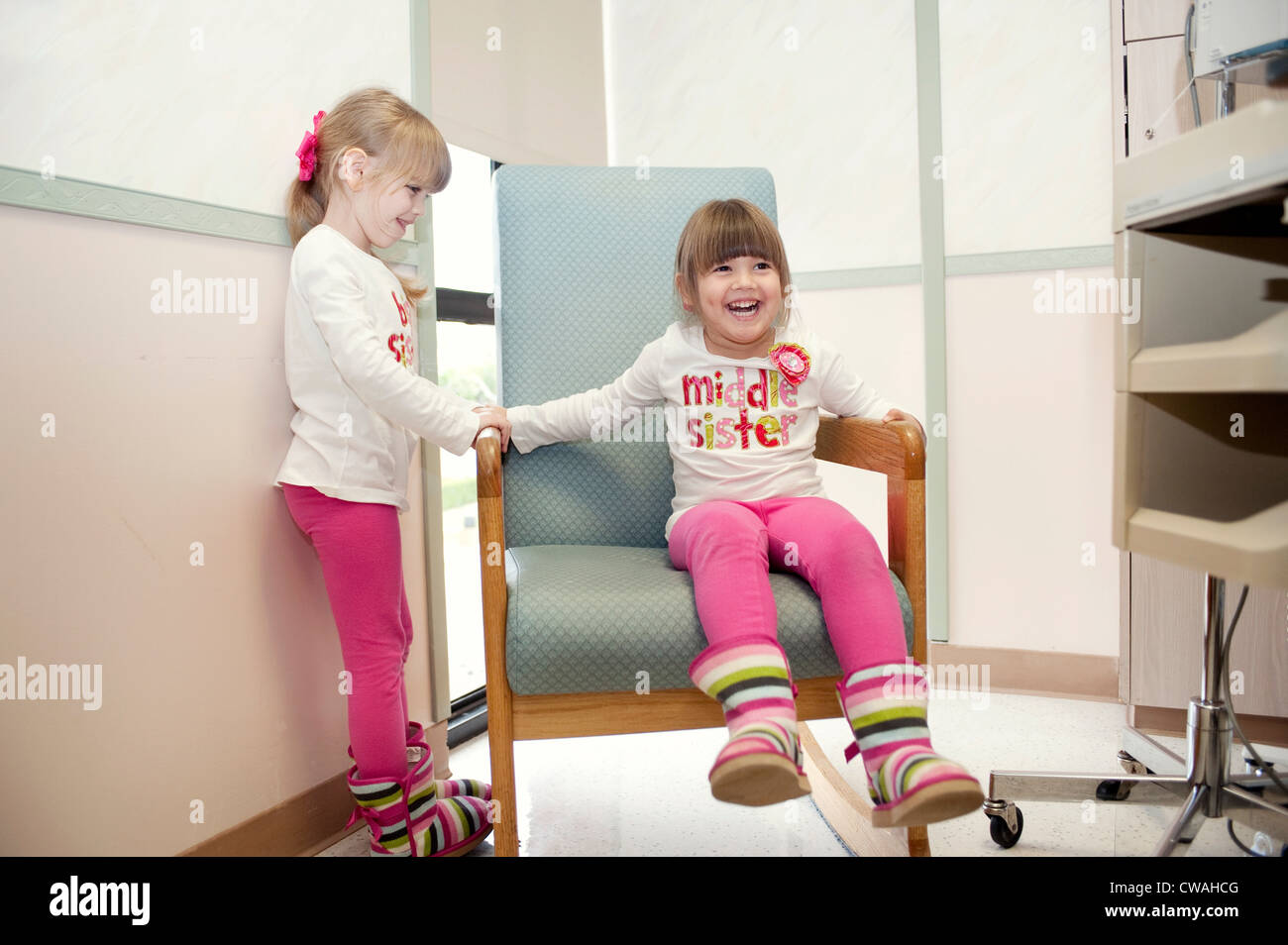 Two waiting hi-res stock photography and images - Alamy