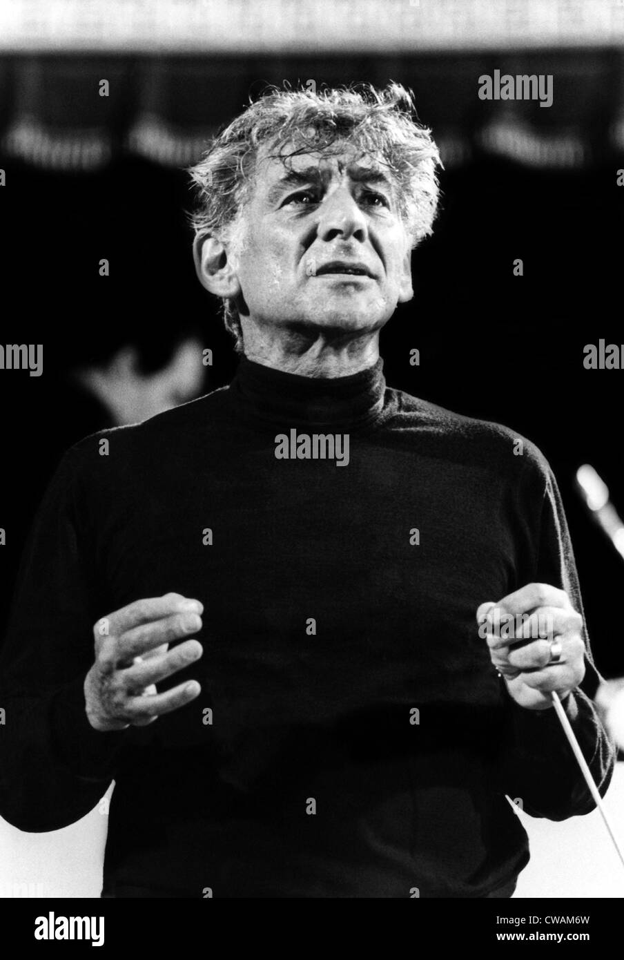 Leonard bernstein conducting Black and White Stock Photos & Images - Alamy