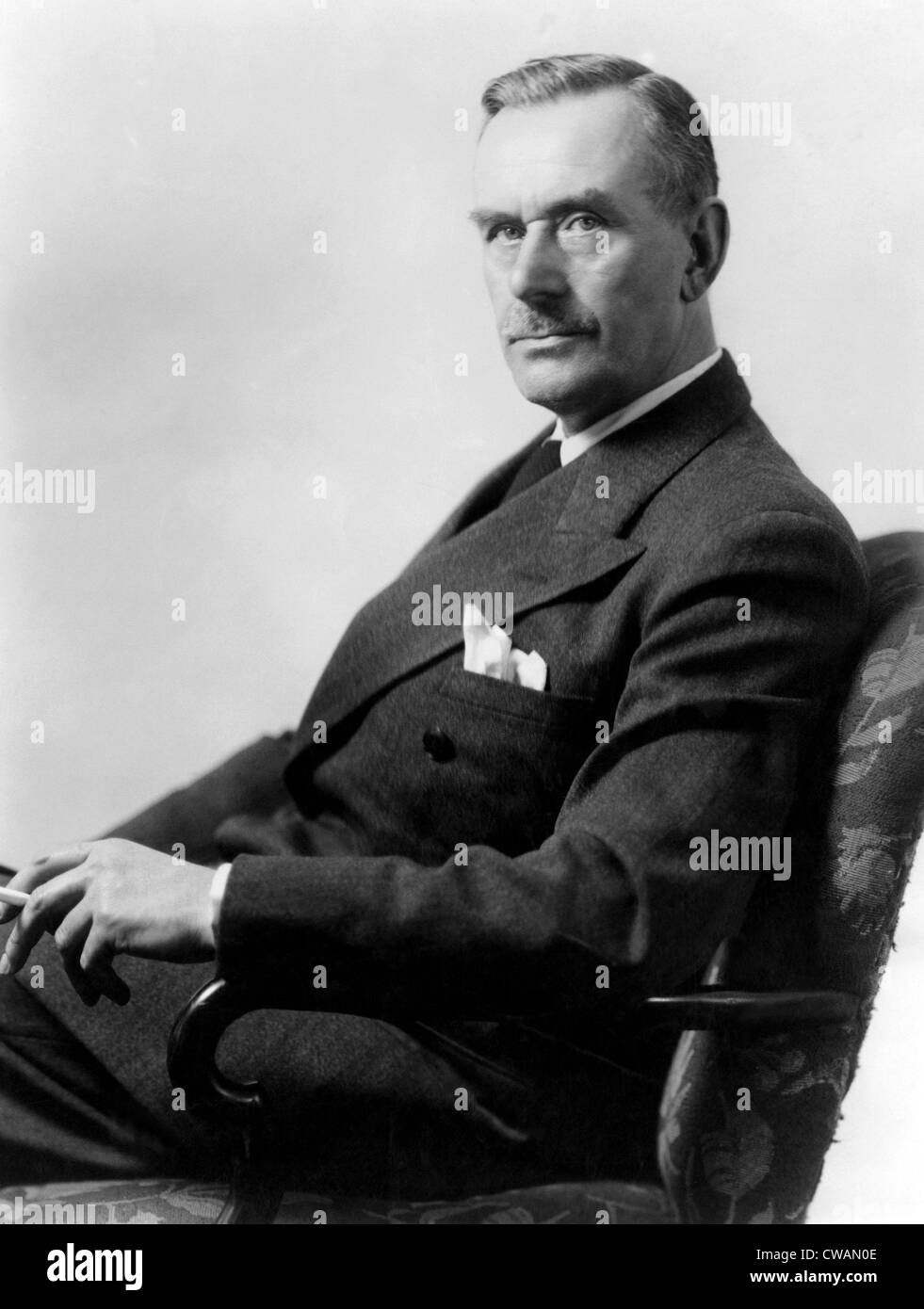 Thomas mann hi-res stock photography and images - Alamy