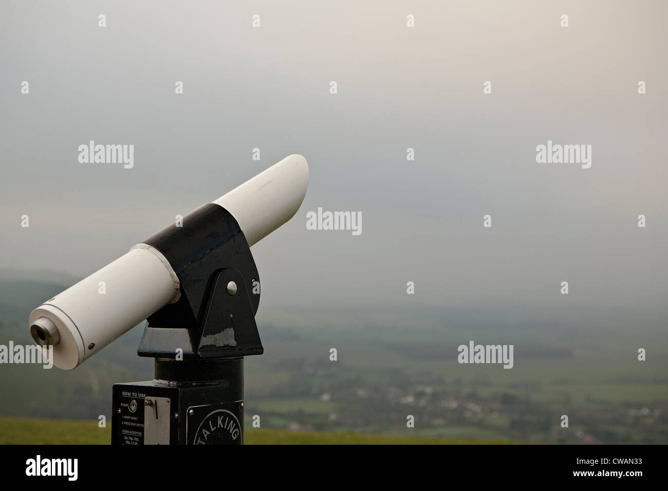Coin operated telescope and scenic view Stock Photo - Alamy
