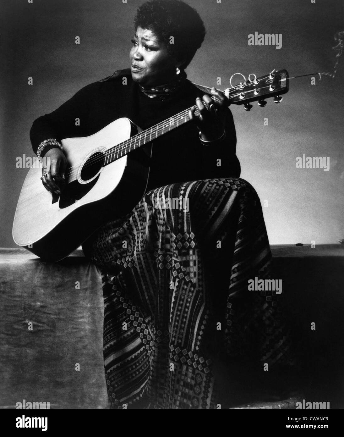 1960s singer hi-res stock photography and images - Alamy