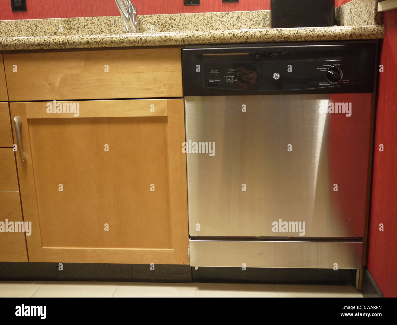 dish washer stainless steel kitchen appliance Stock Photo - Alamy