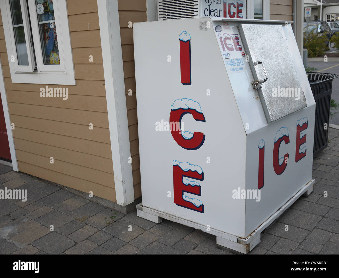 outdoor ice storage Stock Photo - Alamy