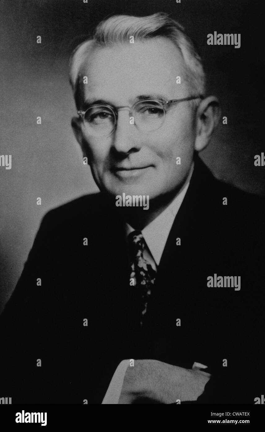 Dale Carnegie, c. 1954 Stock Photo - Alamy