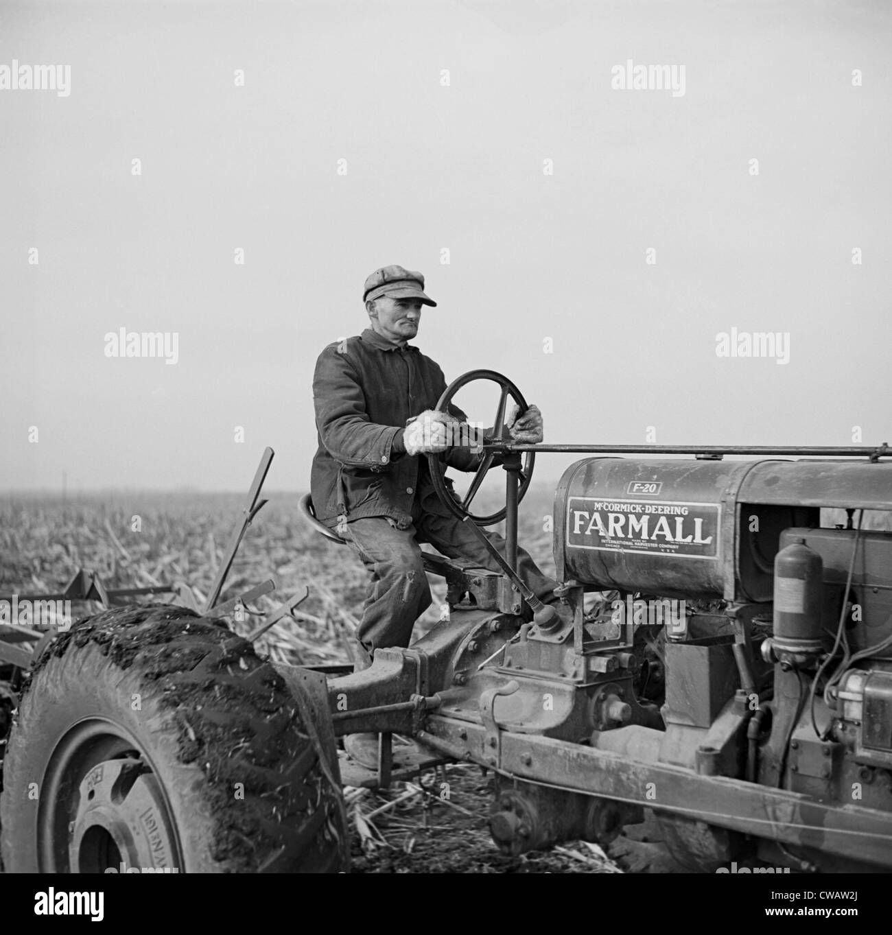 Farm workers 1930s hi-res stock photography and images - Alamy