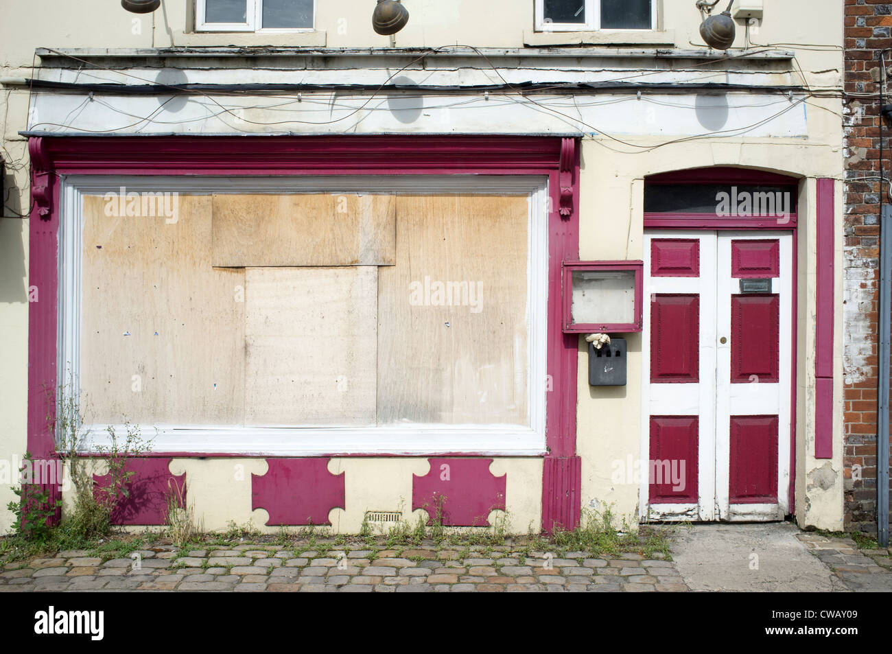 Restaurant closed down uk hi-res stock photography and images - Alamy