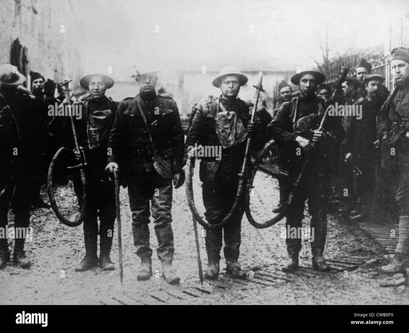 Flame thrower hi-res stock photography and images - Alamy