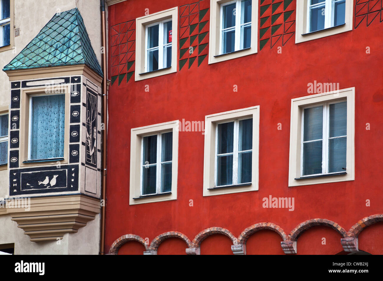 Medieval bay window hi-res stock photography and images - Alamy