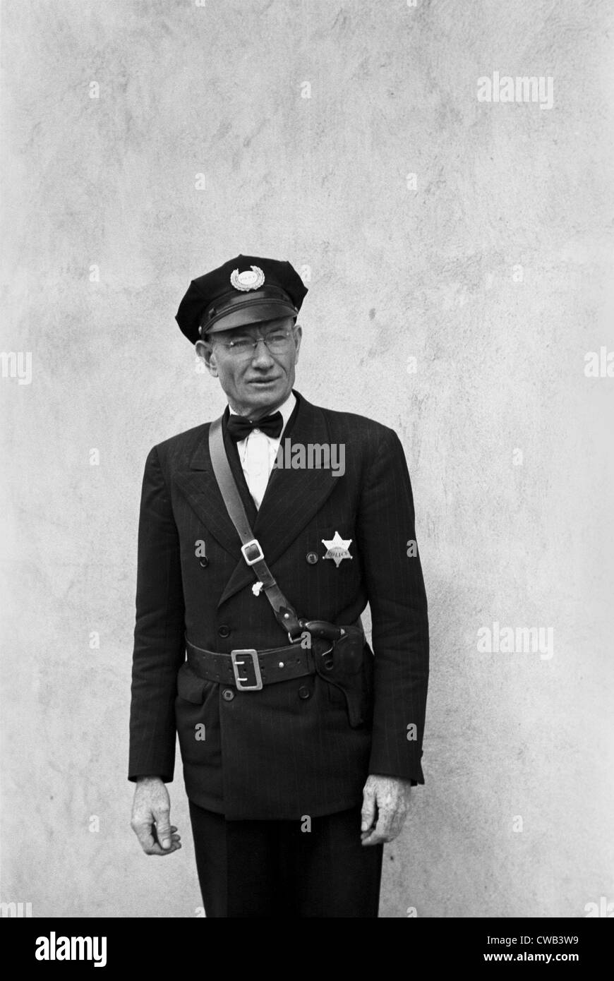 1930s police uniform hi-res stock photography and images - Alamy