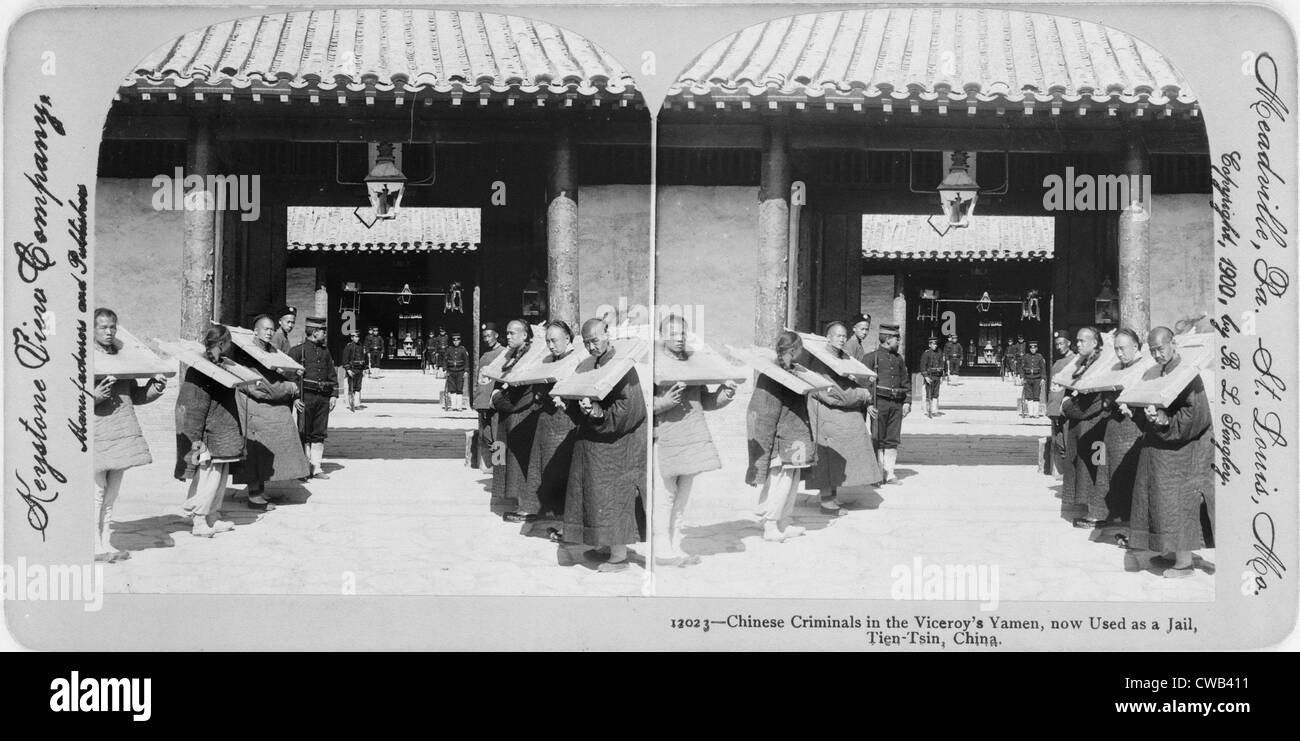 Chinese criminals in the viceroy's yamen, now used as a jail, Tien-Tsin ...