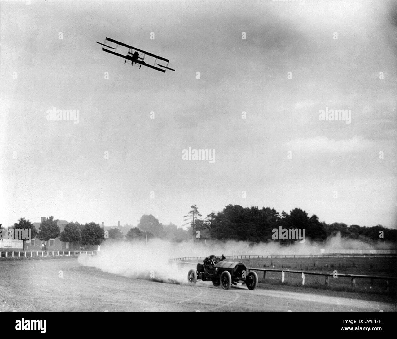 Airplane race 1910s hi-res stock photography and images - Alamy