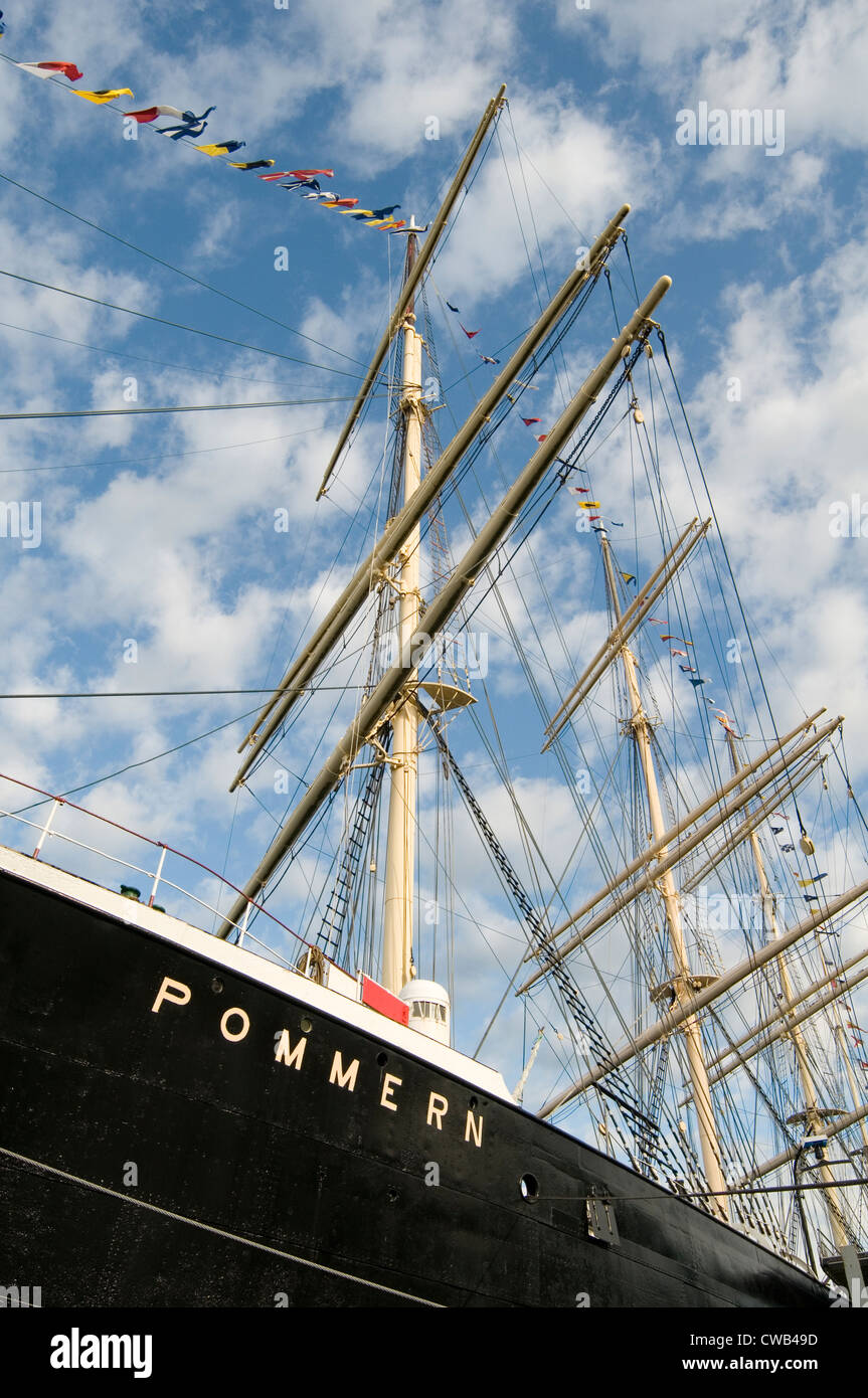 Museum-ship Pommern Åland maritime museum Mariehamn island islands ...