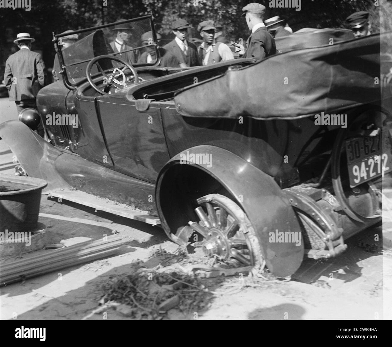 1920s car accident hi-res stock photography and images - Alamy