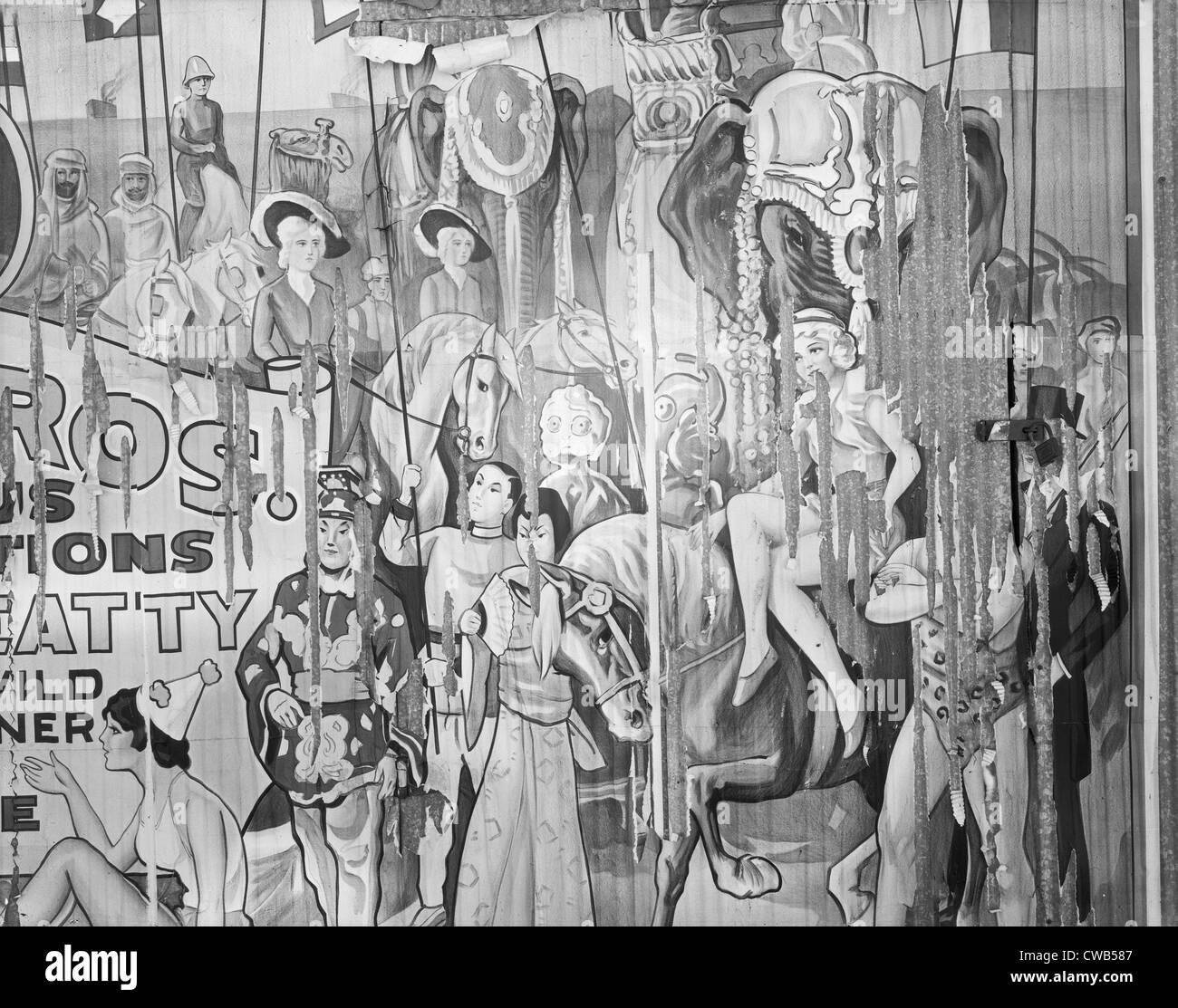 Circus 1930s hi-res stock photography and images - Alamy