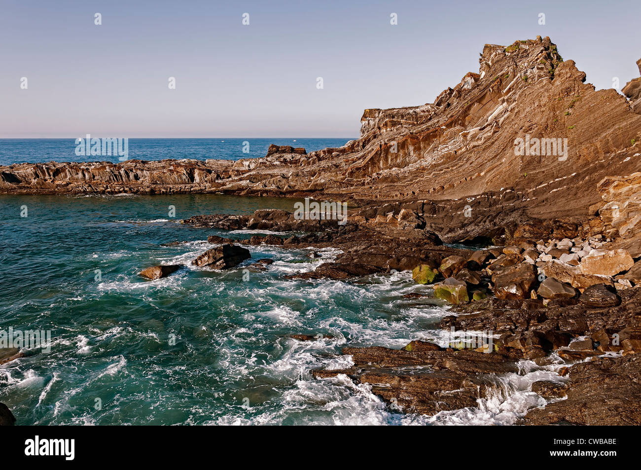 Sedimentary rock layers horizontal hi-res stock photography and images ...